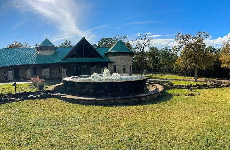 Our Facility | Austin Pines Ranch